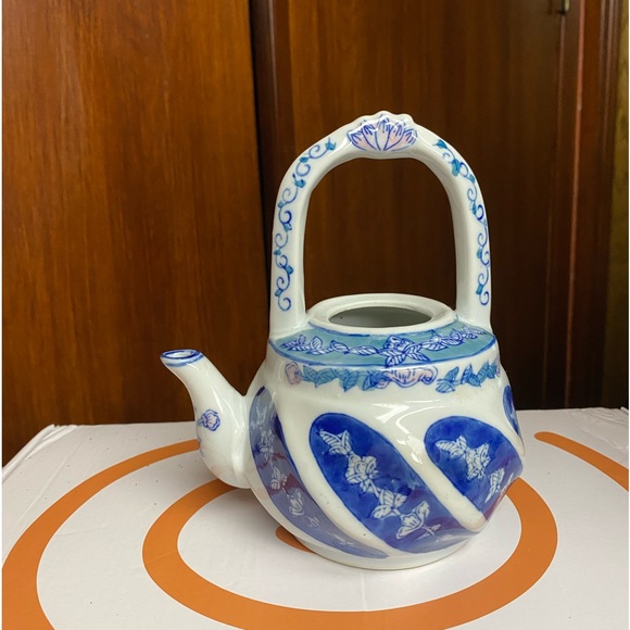 Unique Vintage | Dining | Vintage Chinese Porcelain Blue And White ...